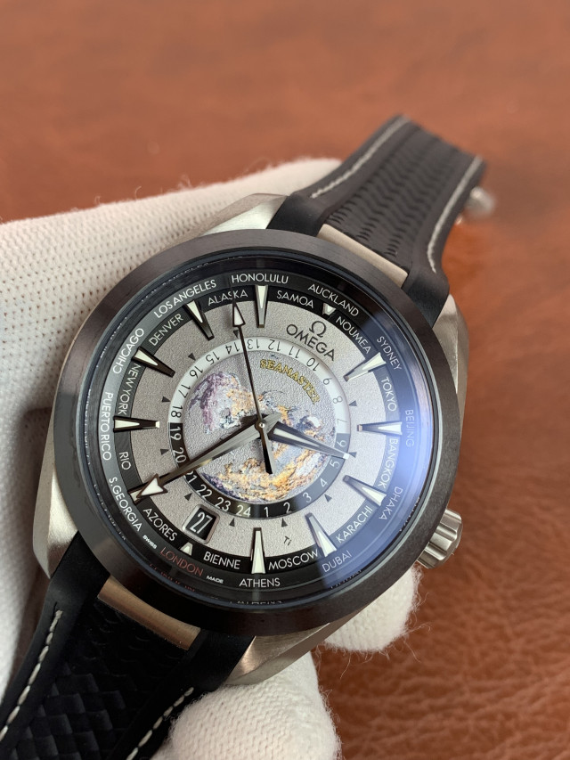 VSF AQ WORLDTIMER BLACK - ClickPix.org